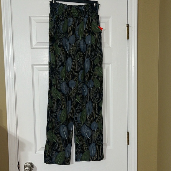 Urban Coco | Pants & Jumpsuits | New Urban Coco Leaf Pants Xxl | Poshmark